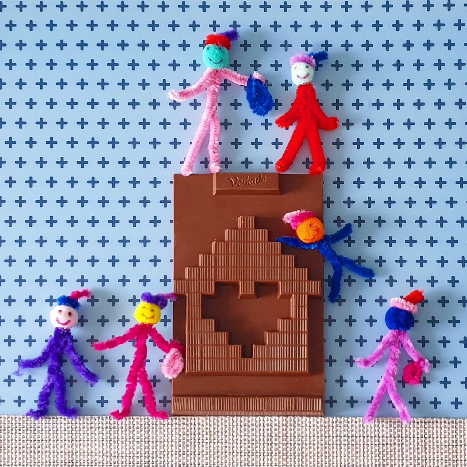 Sinterklaas knutselen: leuke ideeën voor Sint en Piet - Leuk met kids ...