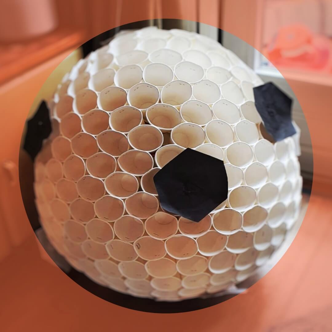 Knutselen voor EK of WK voetbal: 30 leuke ideeën voor oranje - Leuk met ...
